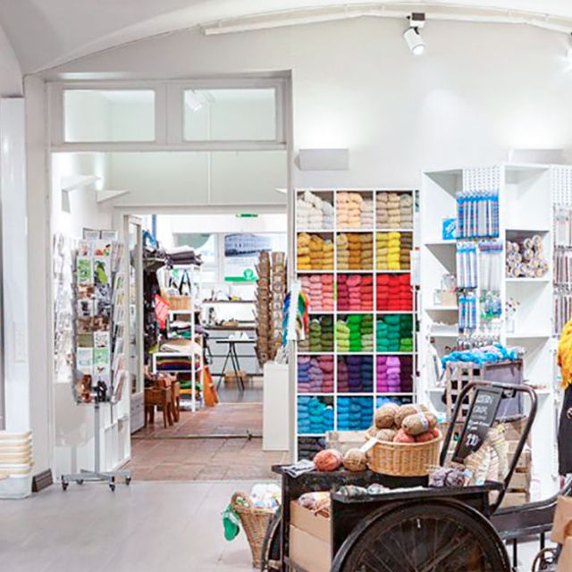 Käsitöiden ja luovien yritysten Wetterhoffin talo ja uniikki kauppa Wetterhoff | Wetterhoff Oy